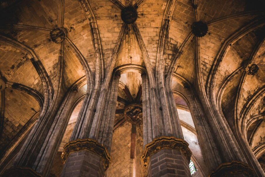 Barcelona: Gothic Quarter & La Sagrada Familia Private Tour - The Value and Practicalities
