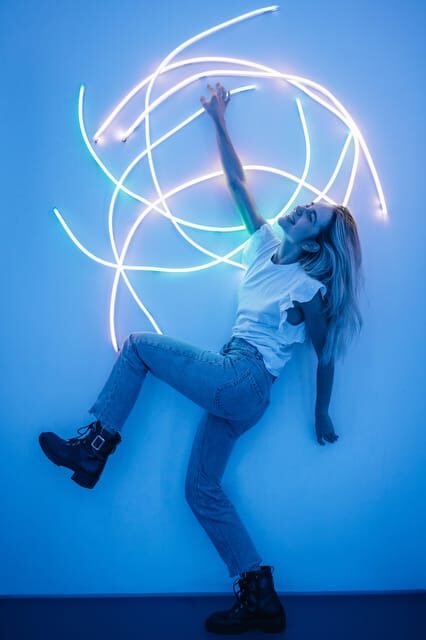 Barcelona: Interactive Art Installation by IKONO - Who Will Love IKONO?