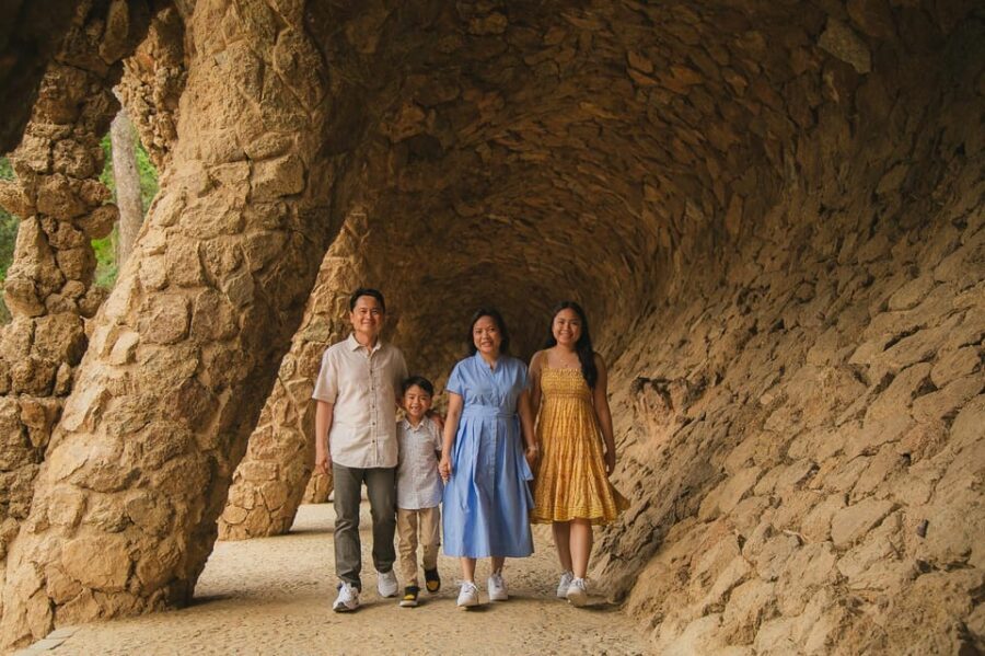 Barcelona: Park Güell Private Photography Experience - The Itinerary