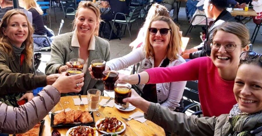 Barcelona: Private Guided Vermut Tour with Tapas and Drinks - The Itinerary Breakdown
