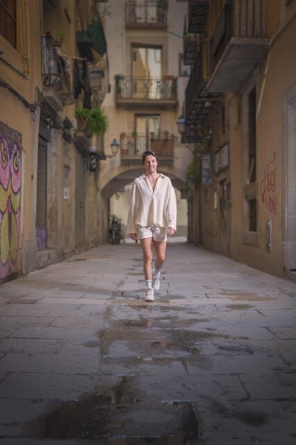 Barcelona Professional Photoshoot: Capture Your Best Moments - What Makes This Photoshoot Special?