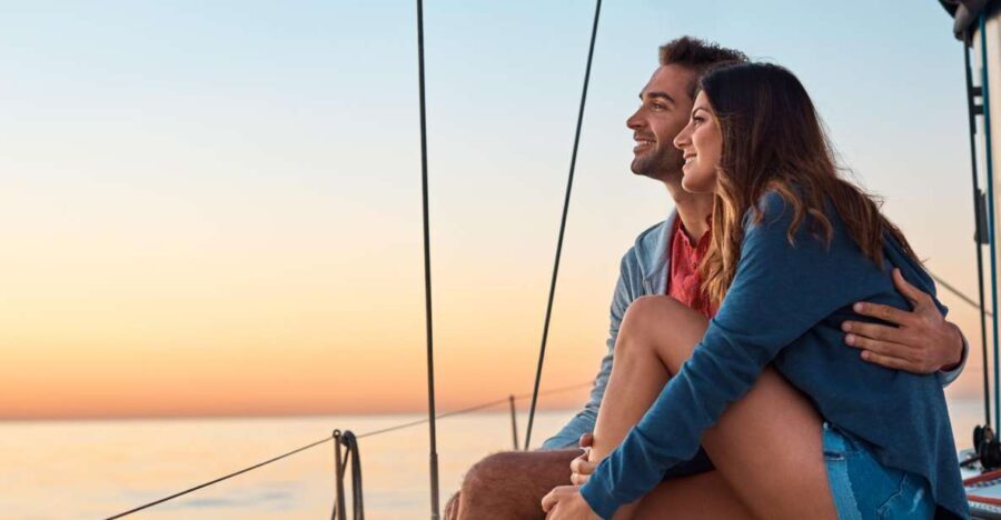 Barcelona: Romantic Private Sailing Tour - Who Should Consider This Tour?