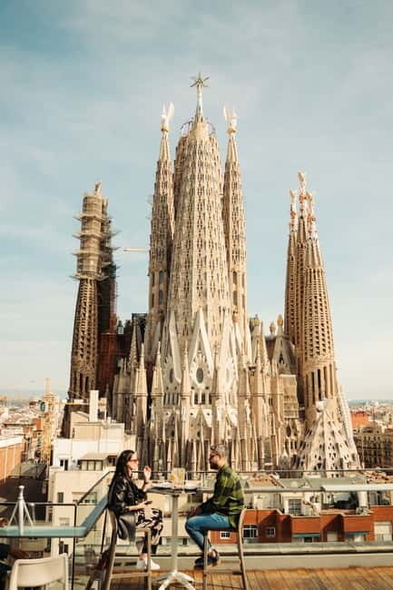 Barcelona: Sagrada Familia Evening Tour with Cava - Who Will Love This Tour?
