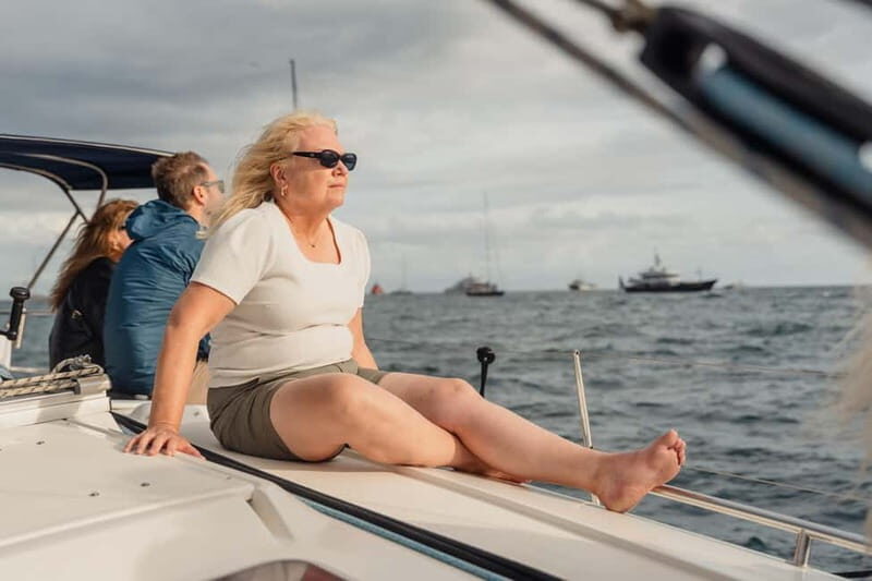 Barcelona: Sailing Tour with Young Local Captain & Drinks - What’s Included and How It Adds Value