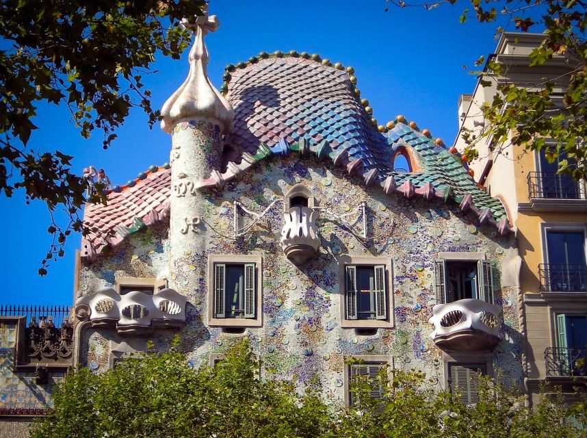 Barcelona: Sailing Trip, Sagrada Familia, and Casa Batlló - The Itinerary: What to Expect