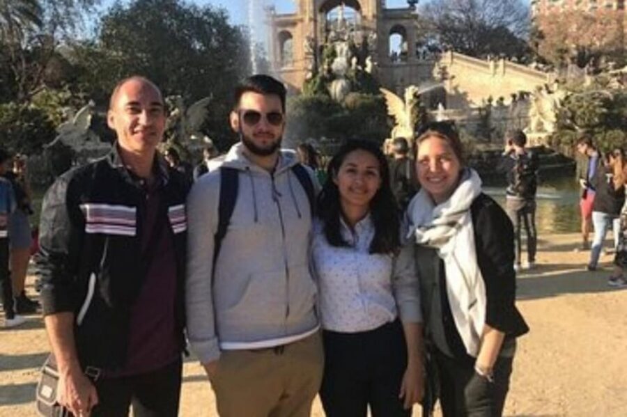 Barcelona : Street Art Walking Tour With A Guide - Why choose this street art tour?
