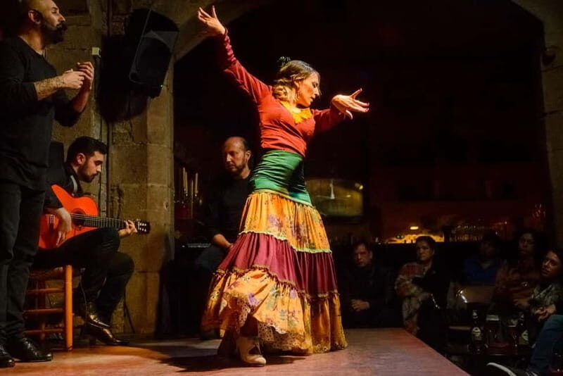 Barcelona: Tapas and Wine with Flamenco Show in the Old Town - Tasting the Flavors of Barcelona