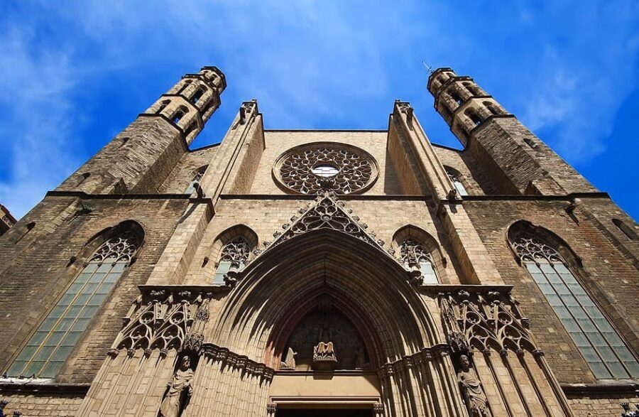 Barcelona: The Cathedral of the Sea Literary Walking Tour - Who Will Love This Tour?
