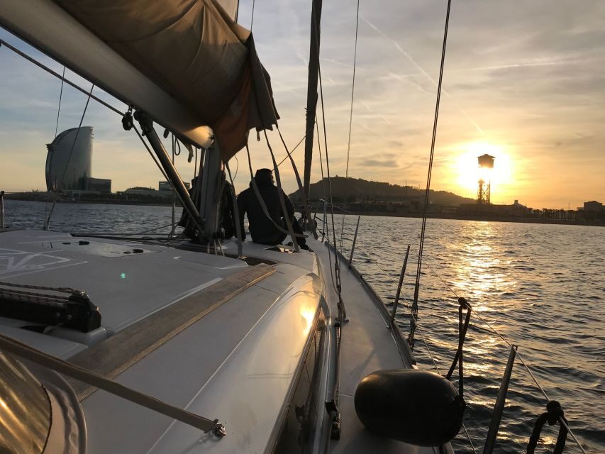 Barcelona: Two-Hour Midday or Sunset Sailing Cruise - Itinerary Breakdown