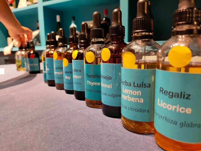 Barcelona: Vermouth Tasting and Crafting Workshop - Why This Tour Works Well