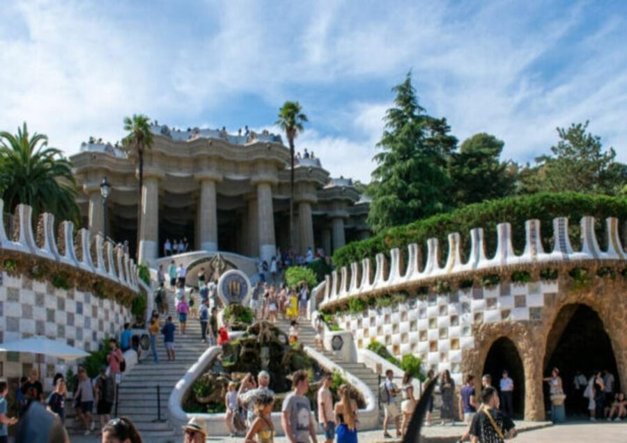 Barcelona: Walking Tour 4 Hours - What to Expect and Practical Insights