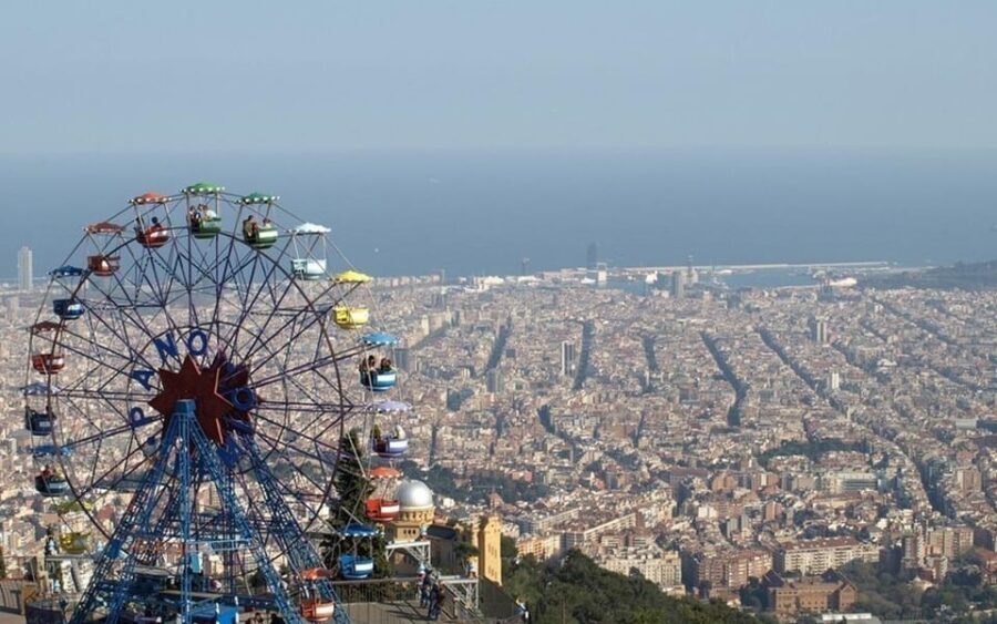Barcelona:Private Full-Day Sightseeing Tour with Local Guide - Exploring Barcelona in Style and Comfort