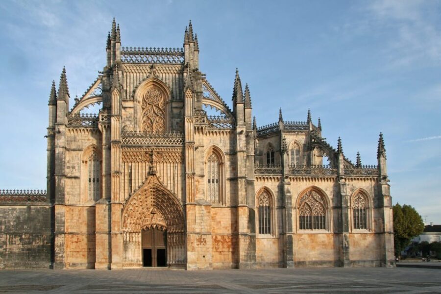 Batalha: A Local's Guided Tour of the Batalha Monastery - An In-Depth Look at This Guided Tour