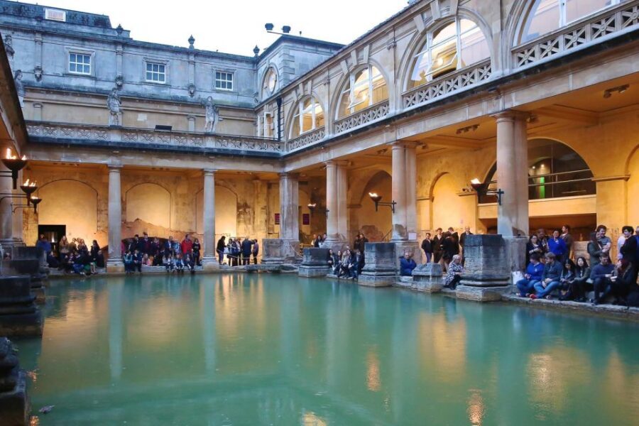 Bath: City Walking Tour with Optional Roman Baths Entry - Exploring Bath’s Georgian Grandeur