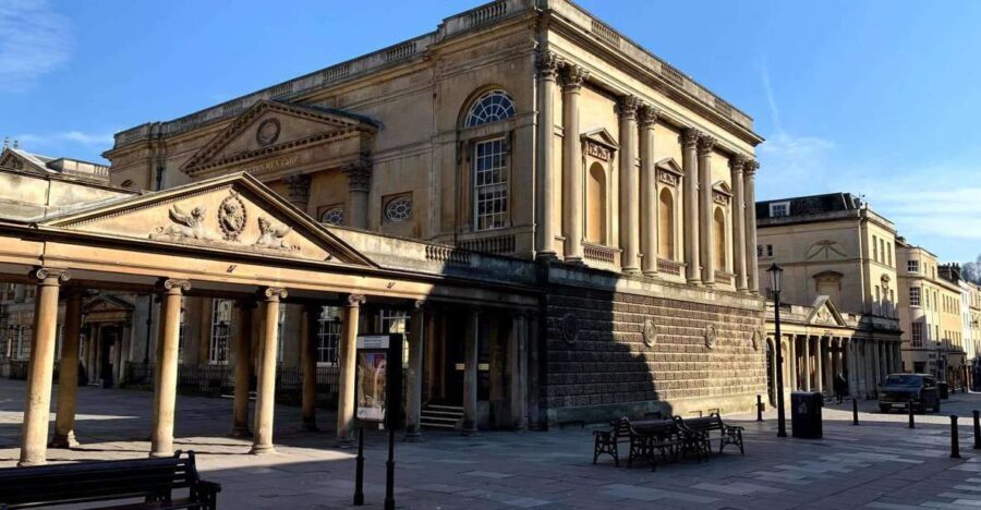 Bath: Private Unconventional History of Bath Walking Tour - A Closer Look at the Itinerary