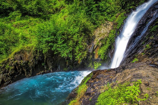 Beginner canyoning trip in Bali "Egar canyon " - Key Points