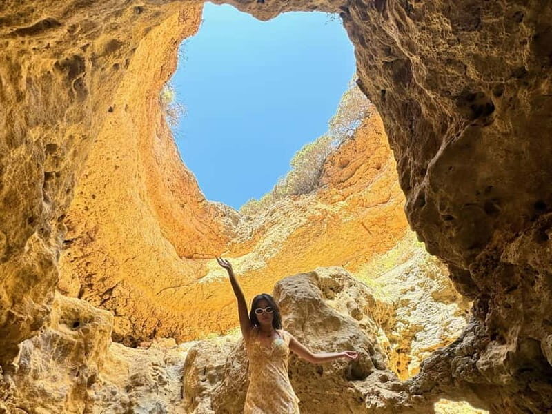 Benagil Kayak Tour: Explore Secret Caves with Licensed Guide - The Balance of Price and Authenticity