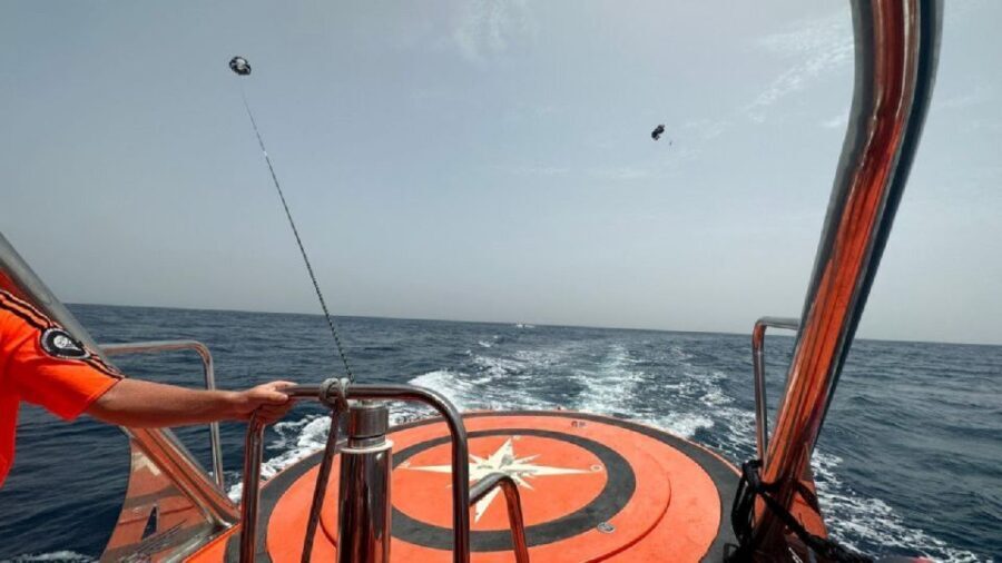 Benalmádena: Deluxe Parasailing Flight from Benalmadena Port - The Flight: Up in the Air