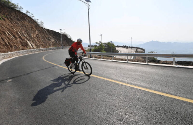 Biking tour&guide visit Lijiang baisha village market park - Exploring Lijiang’s Hidden Gems on a Biking Tour