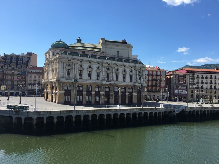 Bilbao: Classic & Modern Guided Walking Tour with Pintxos - In-Depth Look at the Itinerary