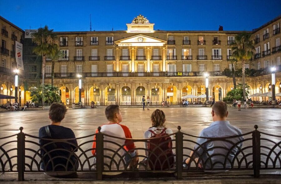 Bilbao night tour - The Introduction: Why a Night Tour in Bilbao?