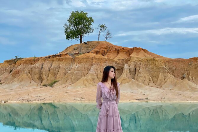 Bintan Sand Dune & Blue Lake Tour - Key Points
