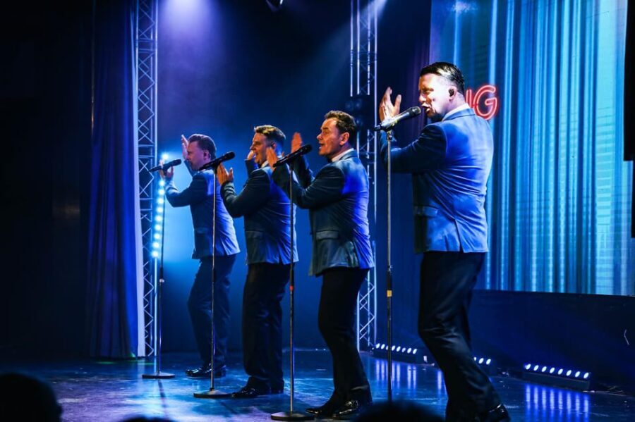 Blackpool: The Jersey Beats - Oh What A Nite! Music Show - Authentic Experiences and Honest Feedback