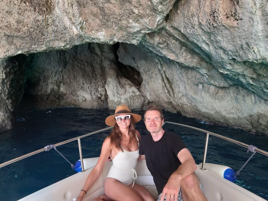 Boat rental: discover beaches, caves and hidden coves - The Value of a Private Boat Tour in the Amalfi Coast