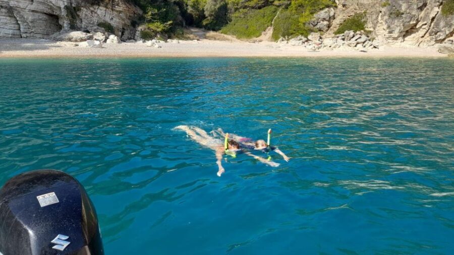 boat tour south coast and sea caves in vieste - The Practical Side: Pricing and Group Dynamics