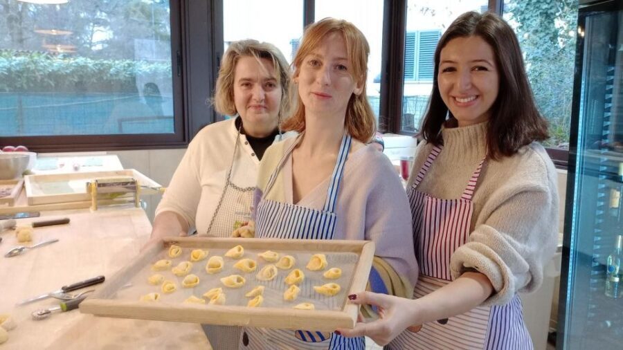 Bologna: Class dedicated to the pasta and tiramisu making - The Experience in Detail