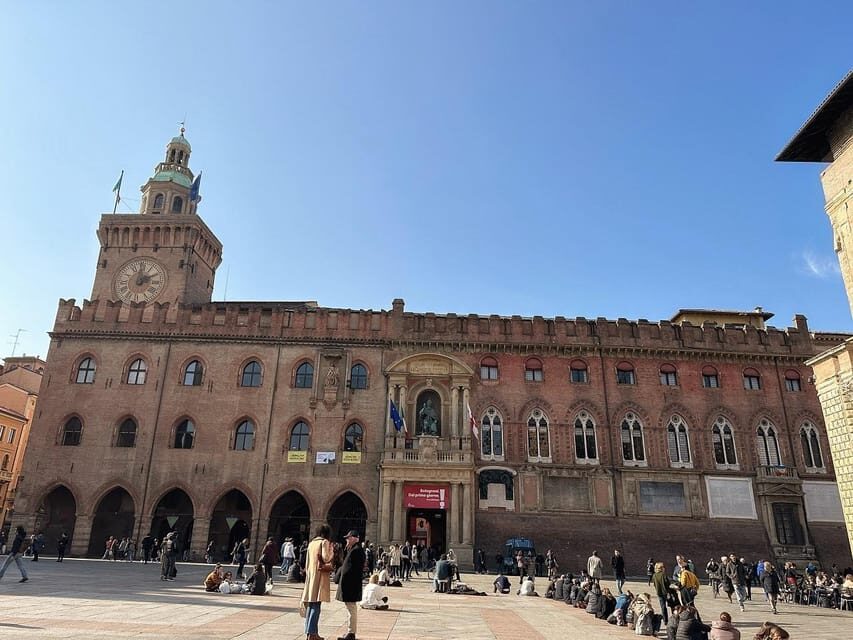 Bologna: Historical Highlights Walking Tour with Local Guide - Final Thoughts