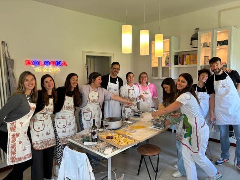 Bologna: In-Home Italian Pasta Making Workshop with Wine - What Our Reviewers Say