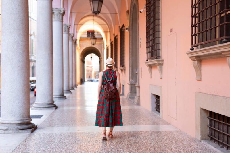 Bologna: Private Top Historical Sites Guided Walking Tour - Key Points