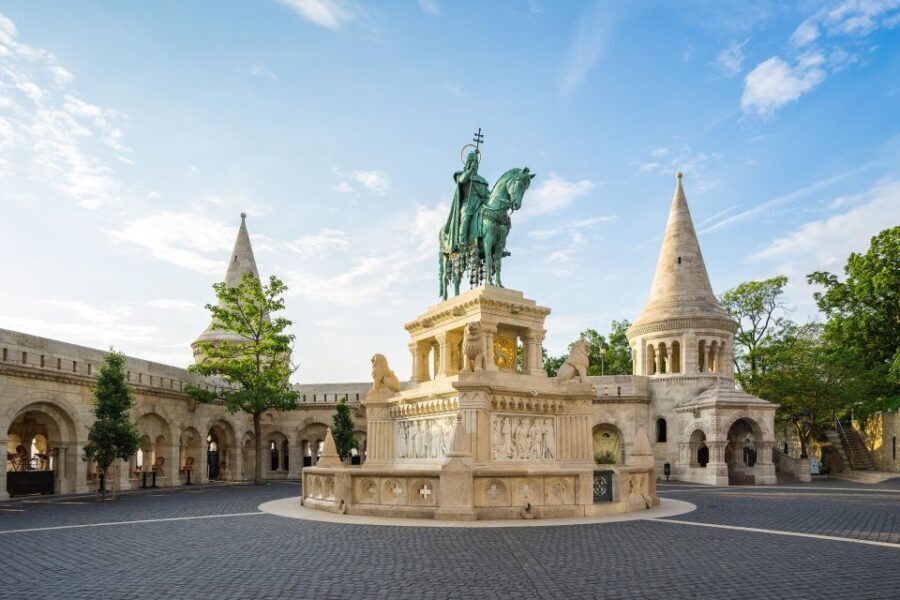 Budapest: One day drive trip from Vienna - The Sum Up