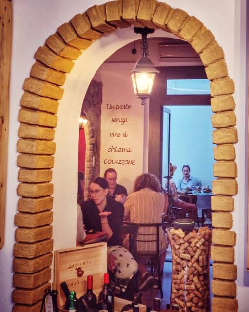 Cagliari Old Town: Wine Tasting and local products - A Taste of Sardinian Heritage in Cagliari Old Town