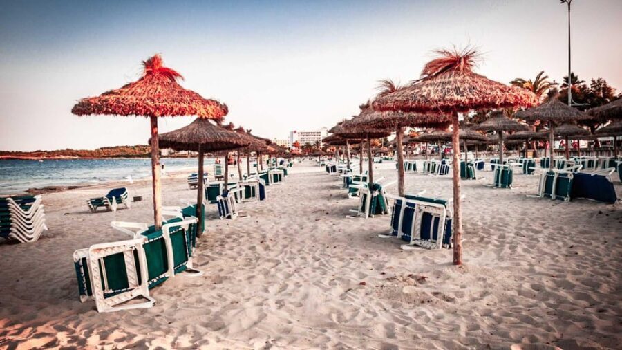 Cala Ratjada: Magical Creatures of Cala Ratjada, family walk - The Experience for Families and Kids