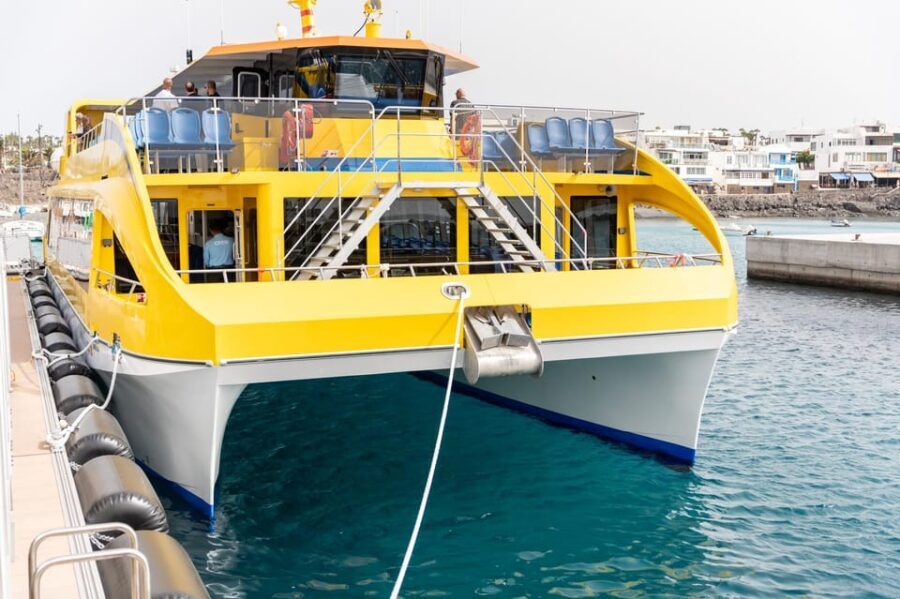 Canary Islands: Ferry Ticket Lanzarote/Fuerteventura - Booking and Departure Times