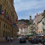 Cannes: Express Walk with a Local in 60 minutes - A Closer Look at What to Expect