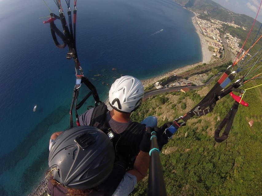 Capo Vaticano: Paragliding Experience - From Takeoff to the Sky: What to Expect