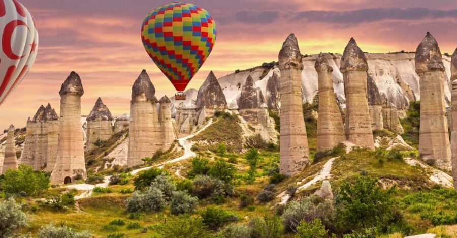 Cappadocia: Göreme Sunrise Hot Air Balloon Ride w/ Breakfast - Who Is This Tour Best For?
