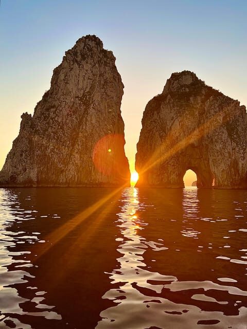 Capri: 2-hour boat tour of the caves and stacks - Exploring the Itinerary & Highlights