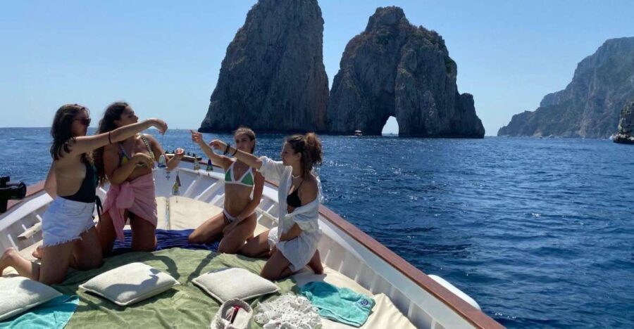 Capri: Island and Grottos Boat Cruise with Snacks and Drinks - Who Should Book This Tour?
