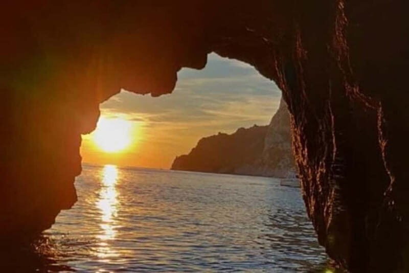 Capri Private Boat Tour from Capri (3 hours) + Blue Grotto - The Value of a Private Boat Tour in Capri