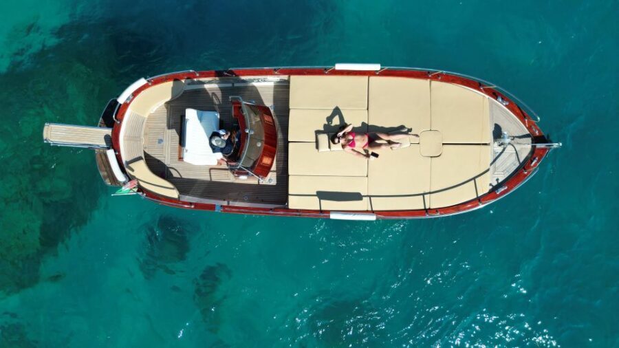 Capri: Private Boat Tour with Skipper - Authentic Insights from Reviews