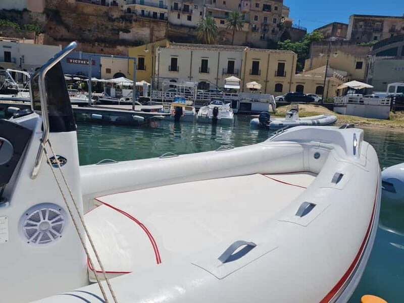 Castellammare del Golfo: Rib Boat Rental half day in october - Discovering the Coast of Castellammare del Golfo