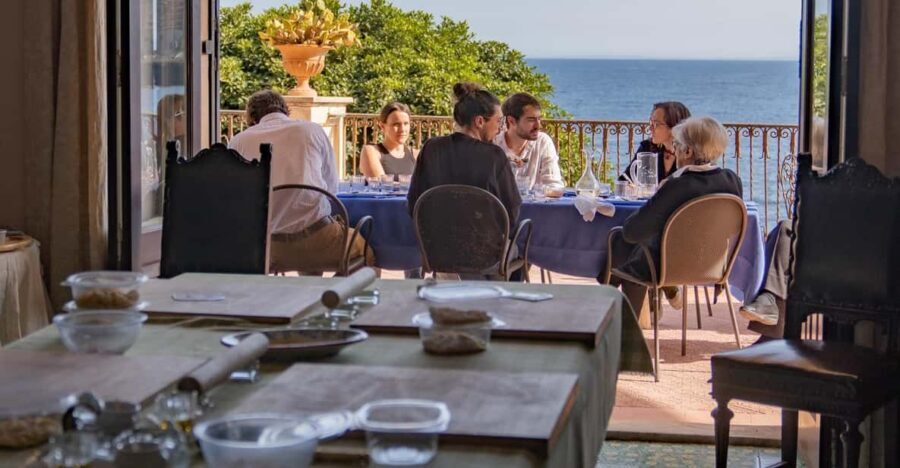Catania: Cooking class set in a sea front historic villa - Discovering Catania’s Sea-Front Cooking Class