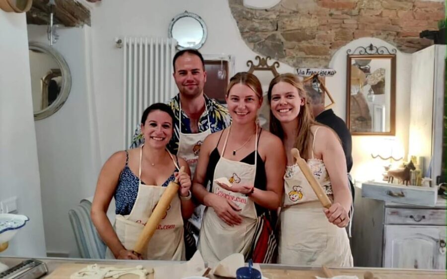 Certaldo: Tuscan "barbecue" course with convivial lunch - The Full Itinerary in Detail