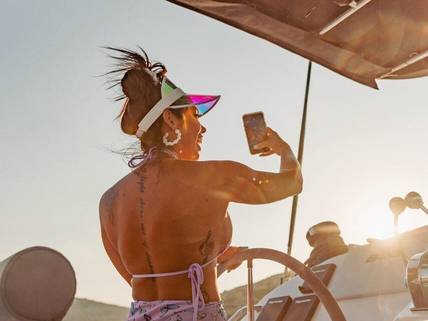 Chania: Afternoon Catamaran trip - Dinner, Drinks & Sunset - The Experience from the Guest Perspective