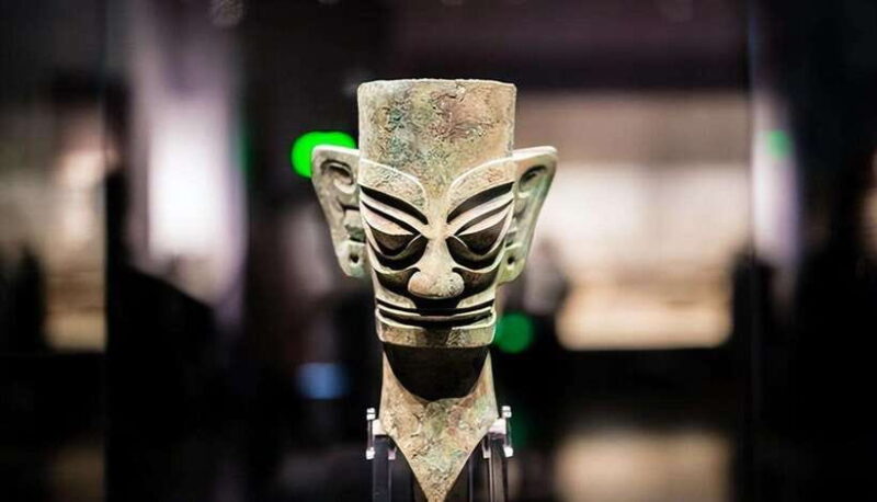 Chengdu: Private Day Trip to Sanxingdui and Panda Base - Key Points