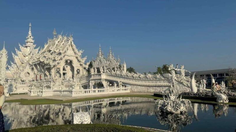 Chiang Rai: City Highlights One-Day Tour with Thai Lunch - Key Points